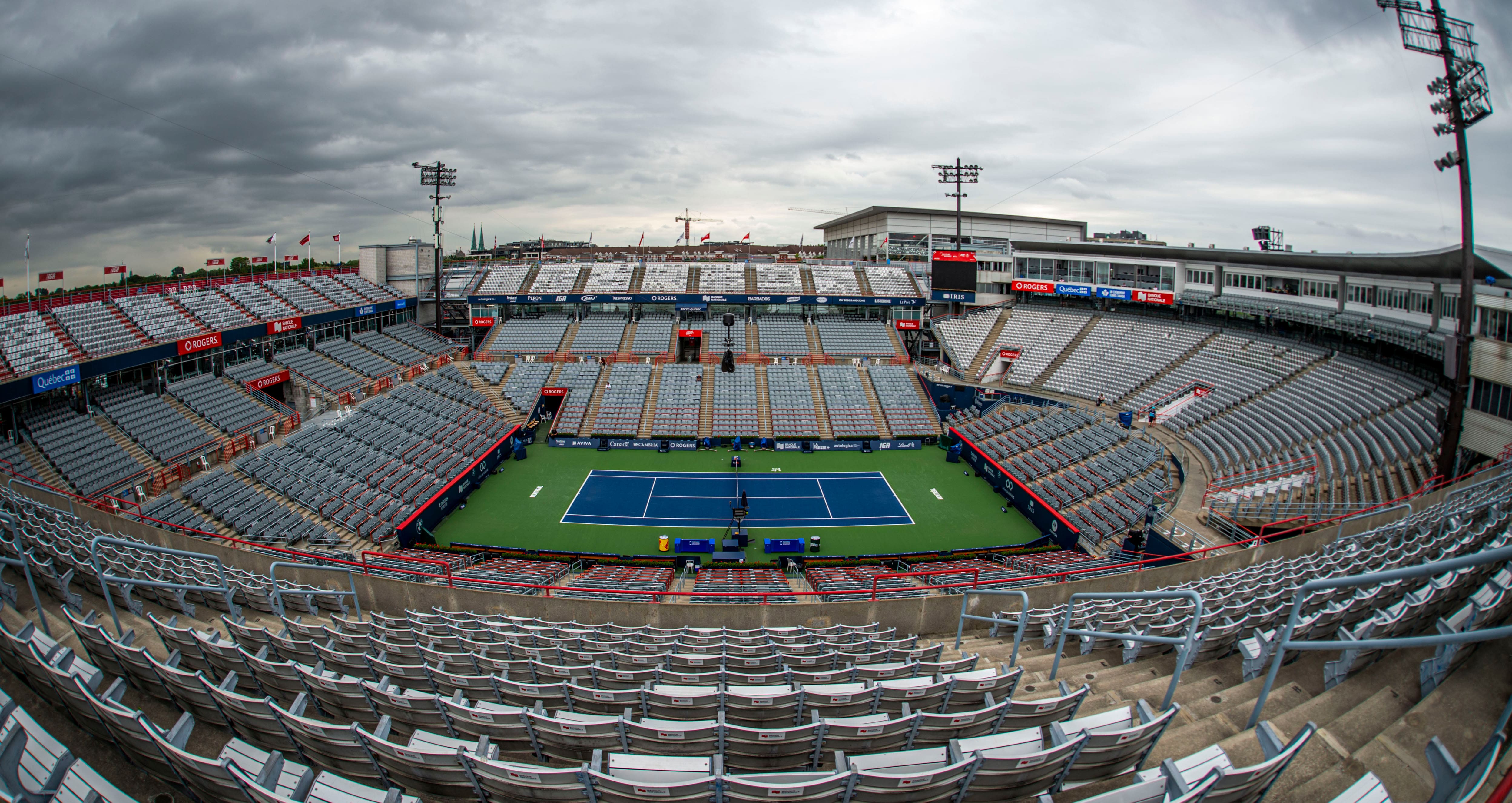 Coronavirus : le Stade IGA ferme ses portes | JDM