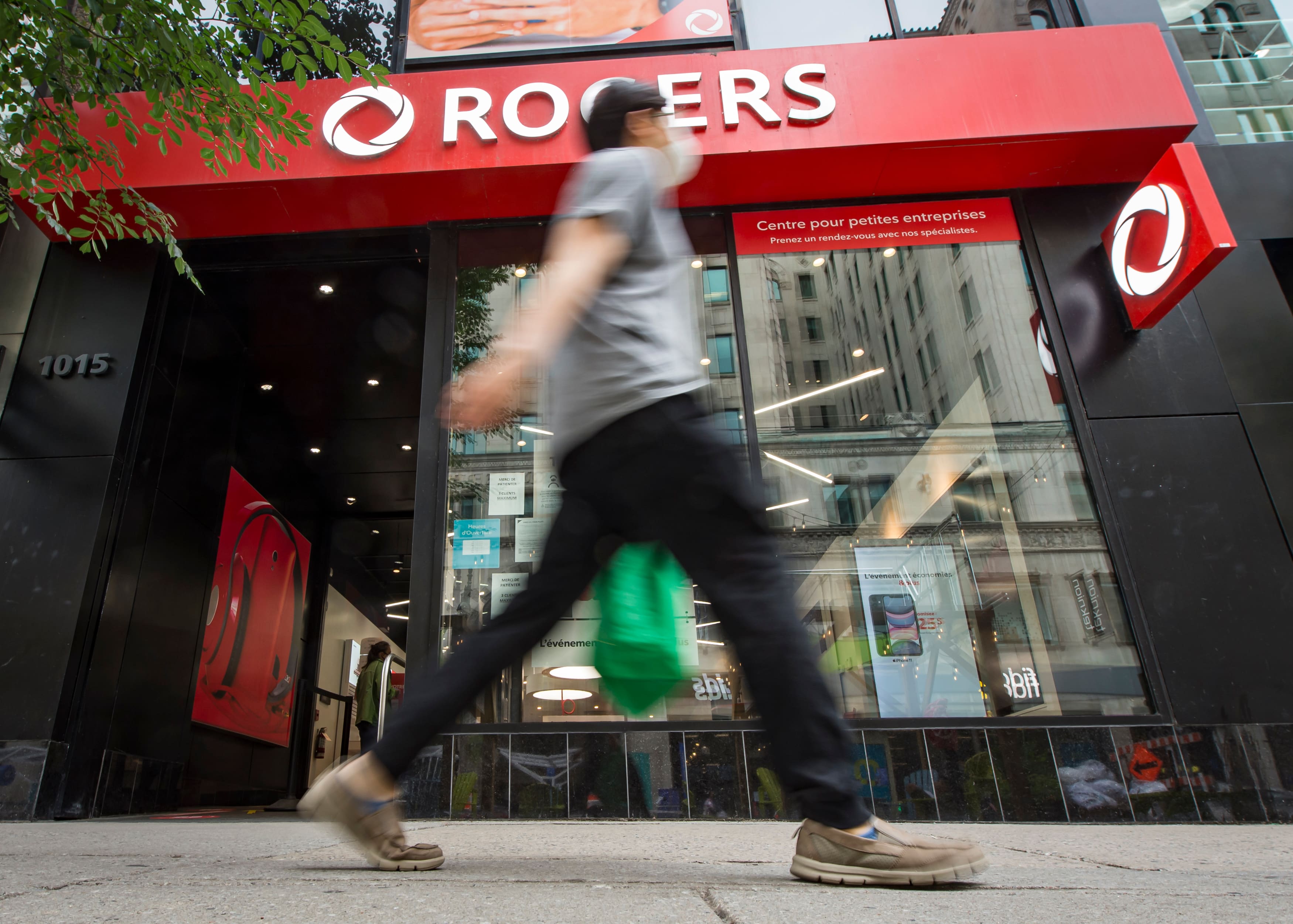 Retour des services cellulaire et Internet de Rogers | TVA Nouvelles