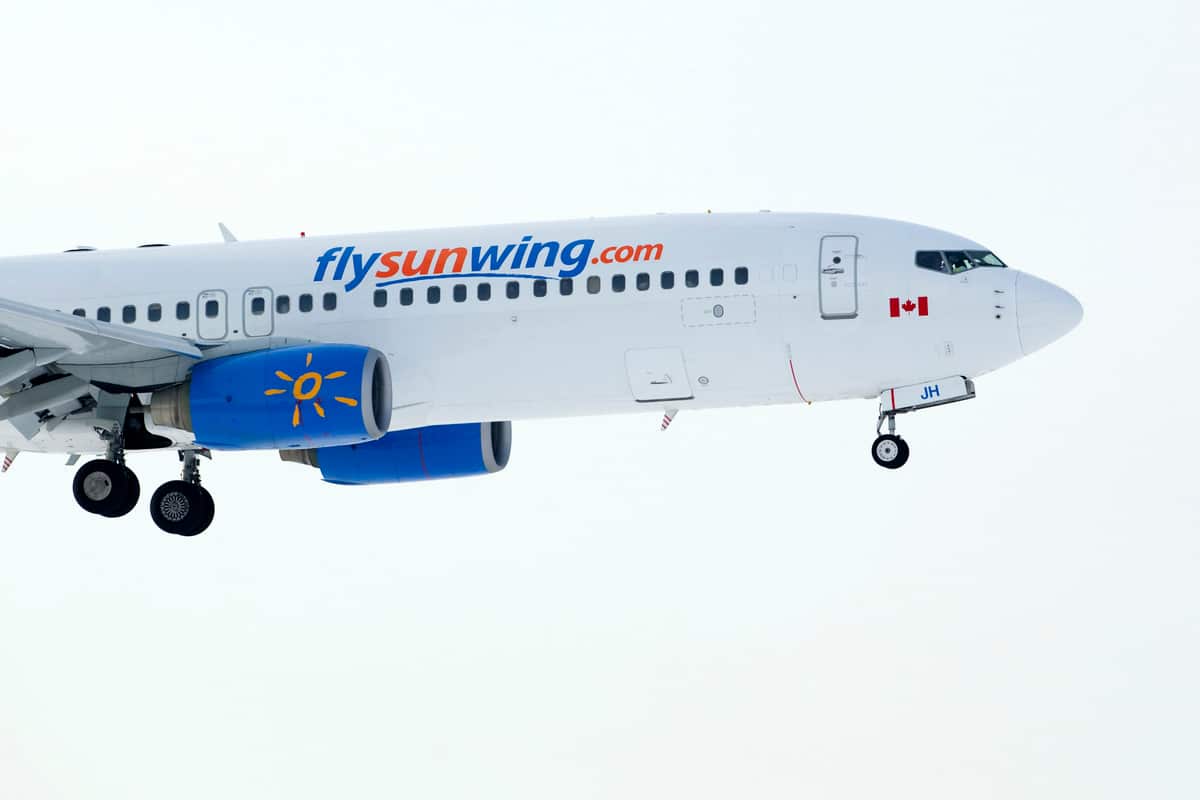 Fin de la base d’opération de Sunwing à Québec: les pilotes et les ...