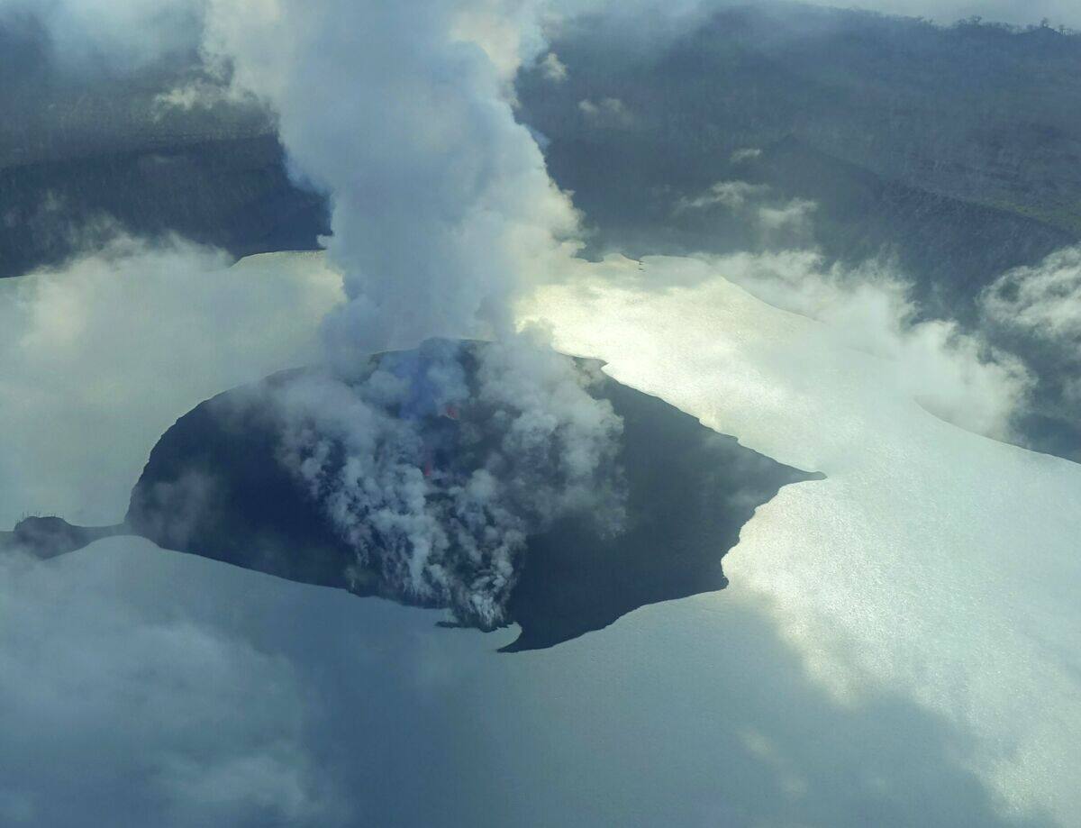 Vanuatu: un volcan sous-marin entre en éruption | TVA Nouvelles