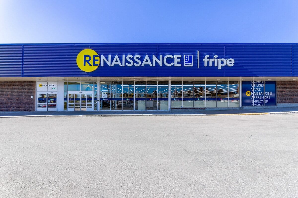 Un premier magasin Renaissance dans la région de Québec au cours de la ...