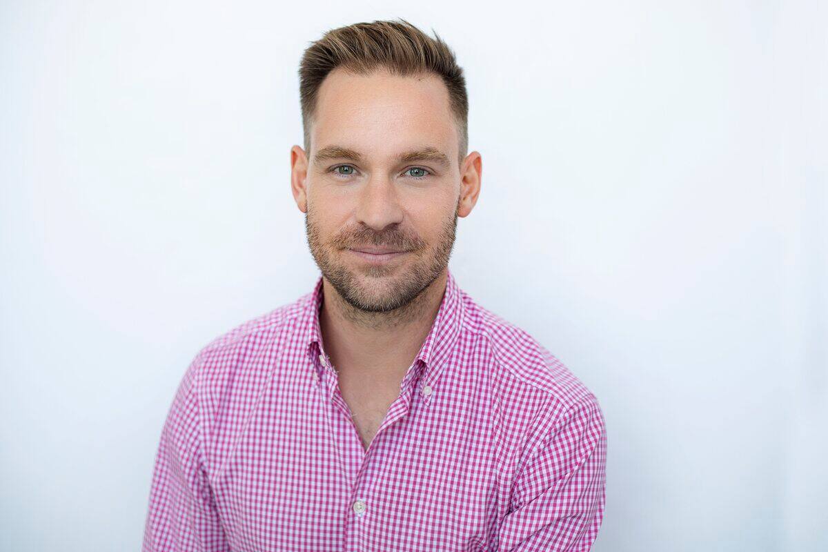 Réprimandé pour plagiat: la SAQ conservera les capsules de Laurent ...