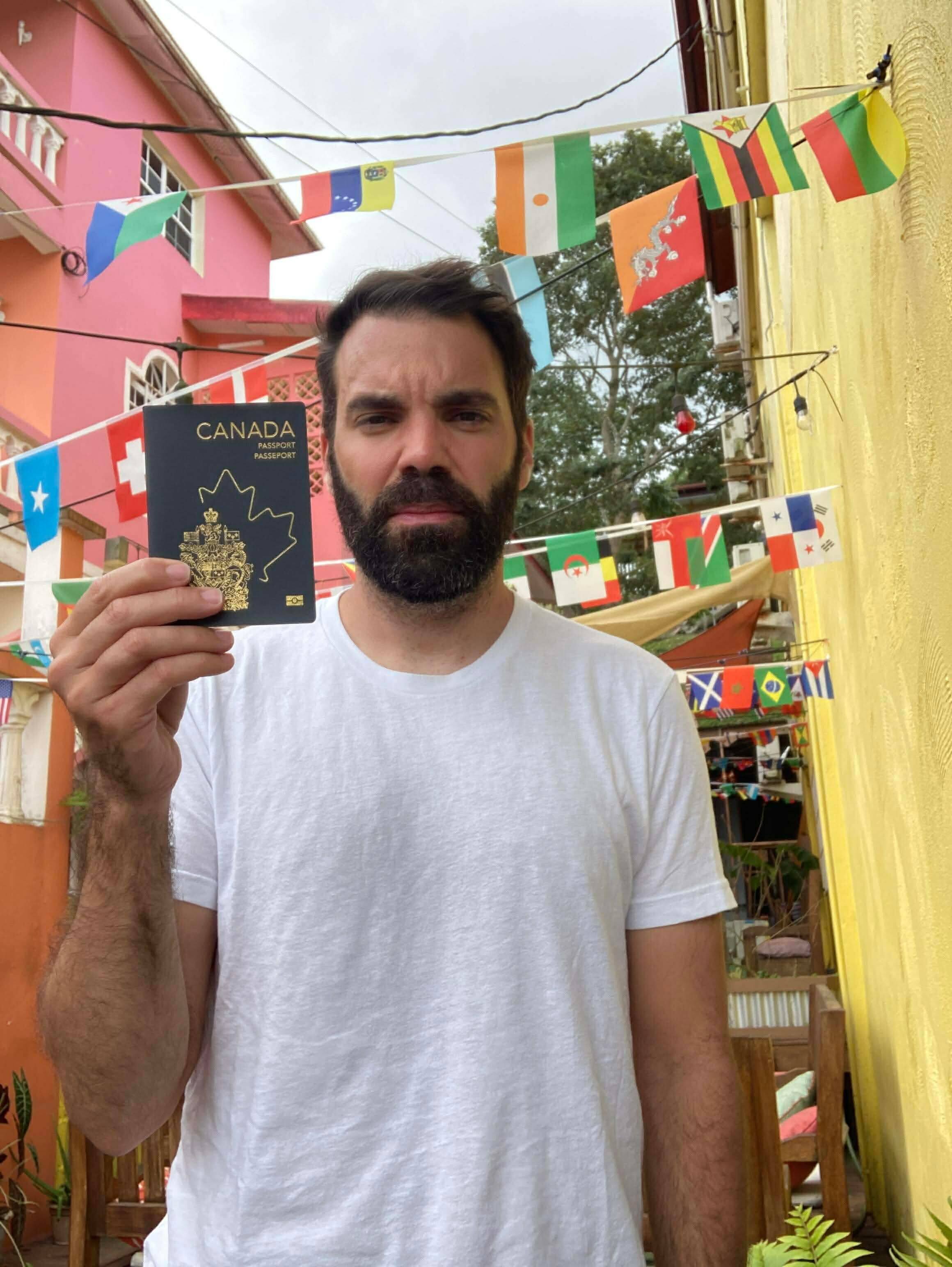 Fraude ciblant les touristes: ce Québécois abandonné à la frontière ...