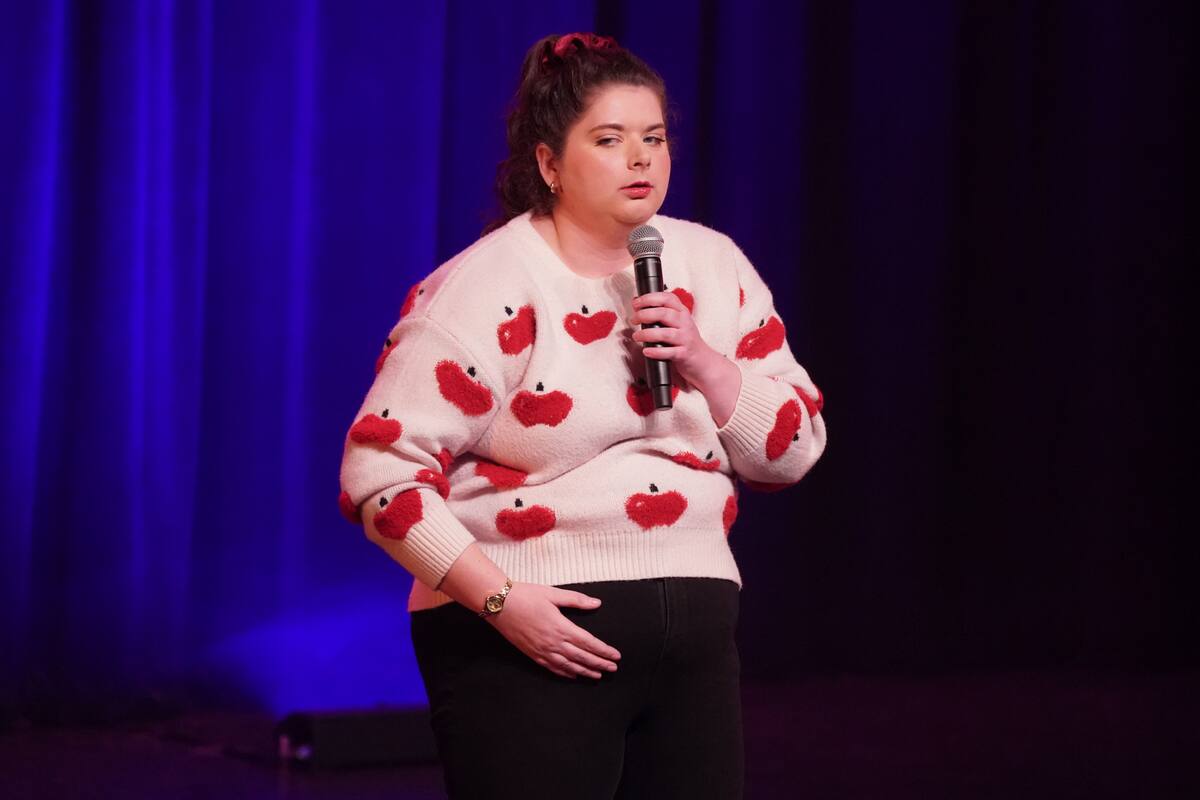 Premier spectacle solo: la «Pelote» bien ficelée de Michelle Desrochers ...