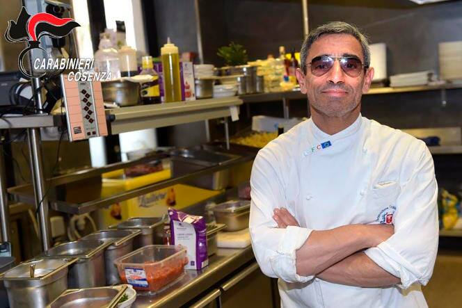 Un pizzaïolo tueur pour la mafia arrêté après 16 ans de cavale | TVA ...