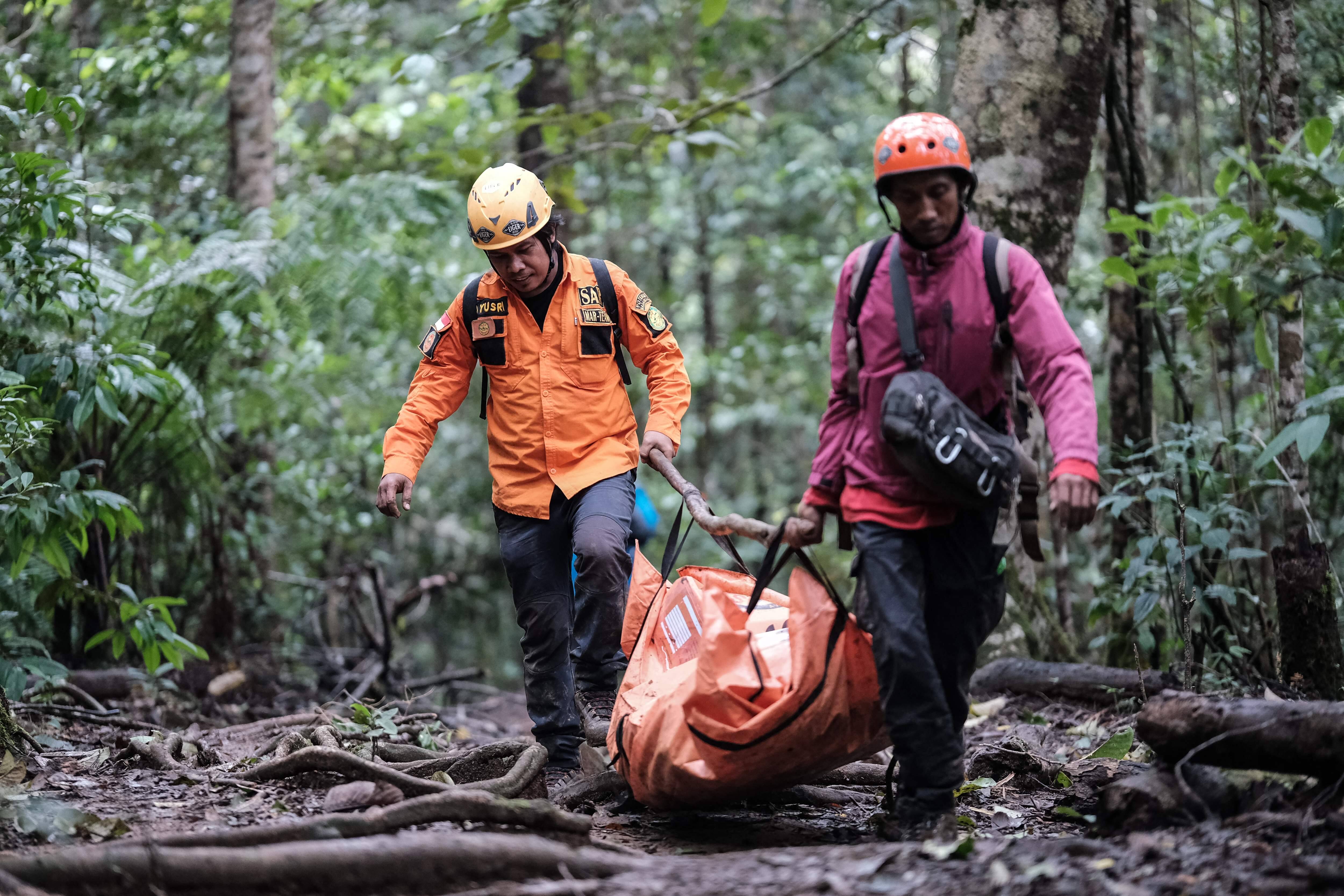 Indonésie: les corps de tous les passagers retrouvés après l'accident d ...