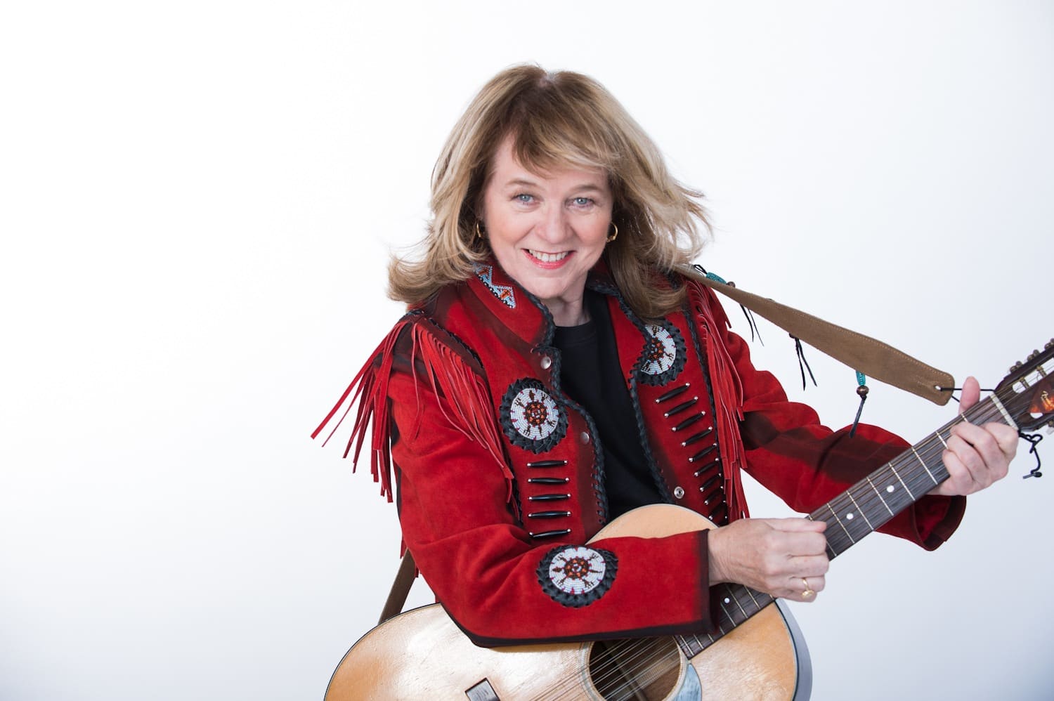 À 82 ans, rien n'arrête Édith Butler, qui célébrera son 60e ...