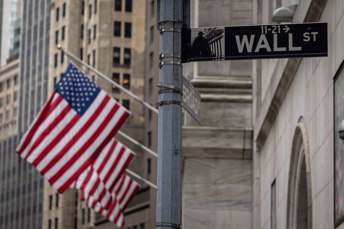 Wall Street termine en ordre dispersé, éreintée par une semaine folle | JDM