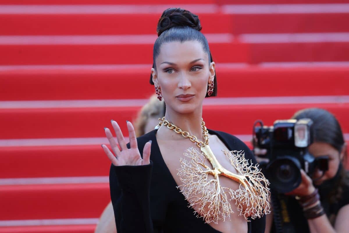 18 vedettes qui n’hésitent pas à montrer leurs mamelons | billie