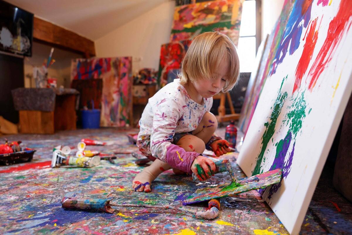 EN PHOTOS | «Mini-Picasso»: à 3 ans, il vend déjà des toiles à plus de ...