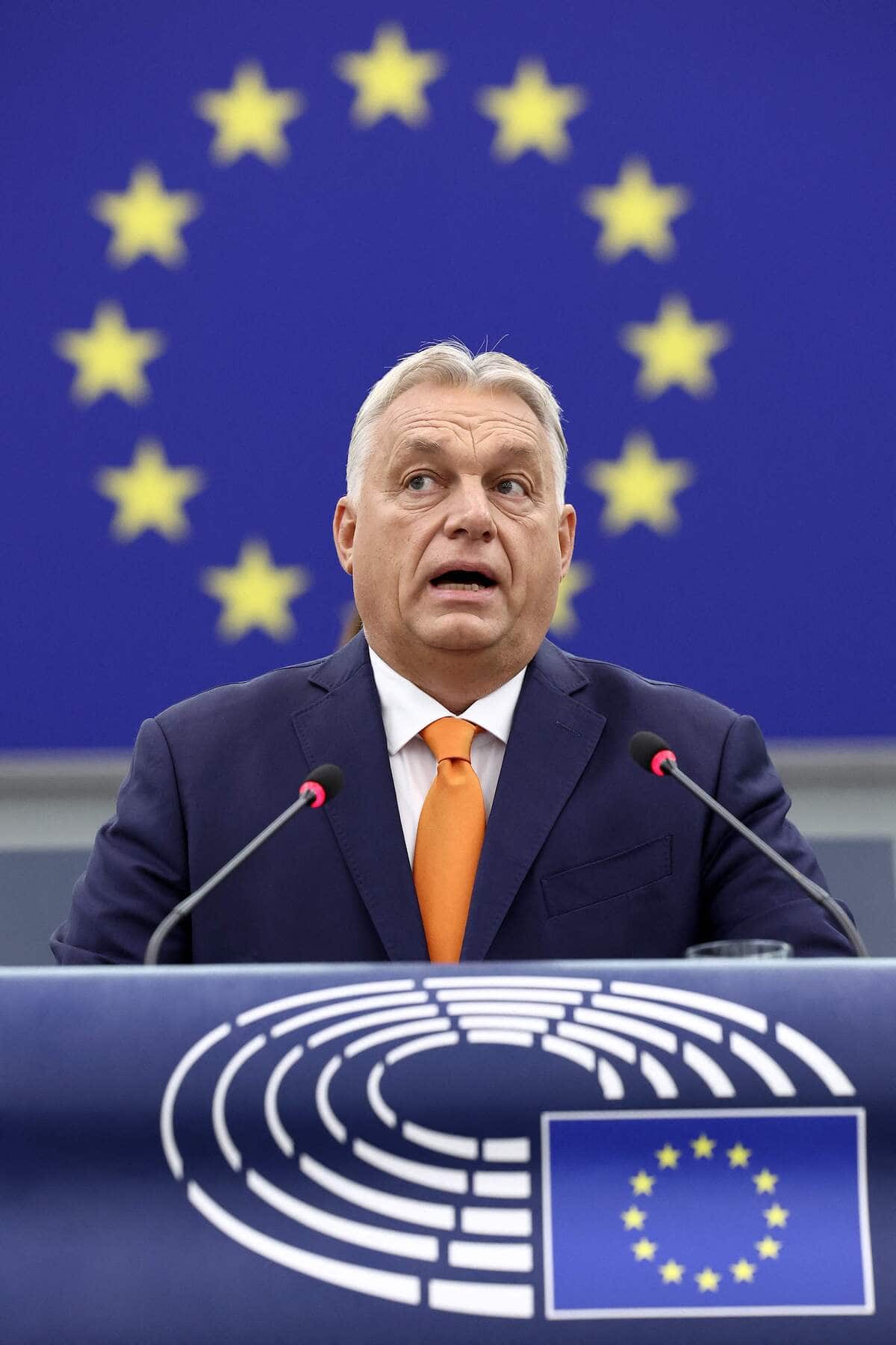 Orban appelle à «changer» l'Europe face à un Parlement européen hostile ...
