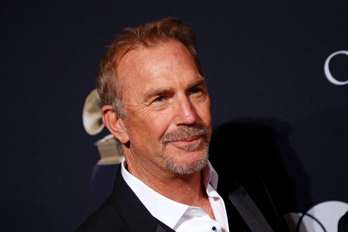 Voici combien Kevin Costner doit payer en pension | TVA Nouvelles