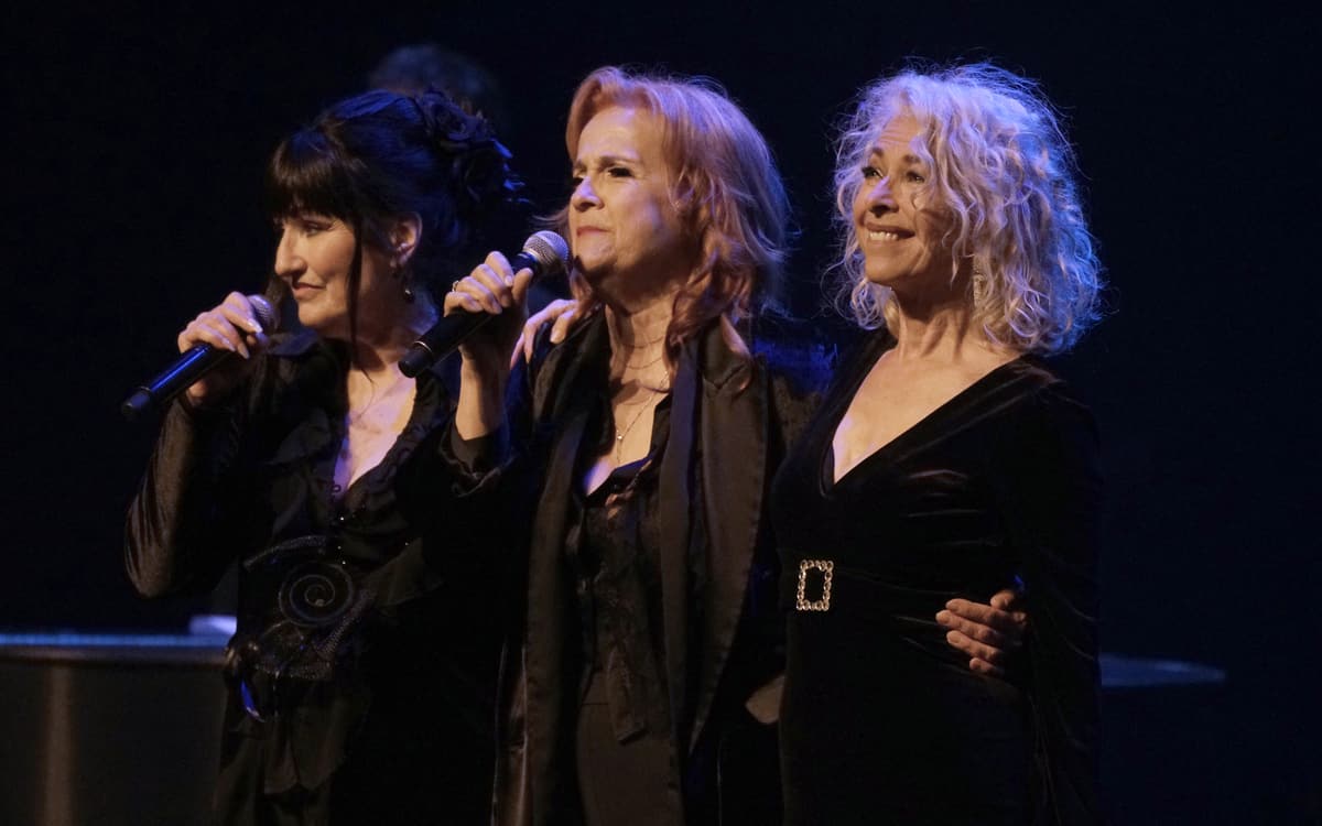 «Pour une autre histoire d’un soir»: Joe Bocan, Marie Carmen et Marie ...