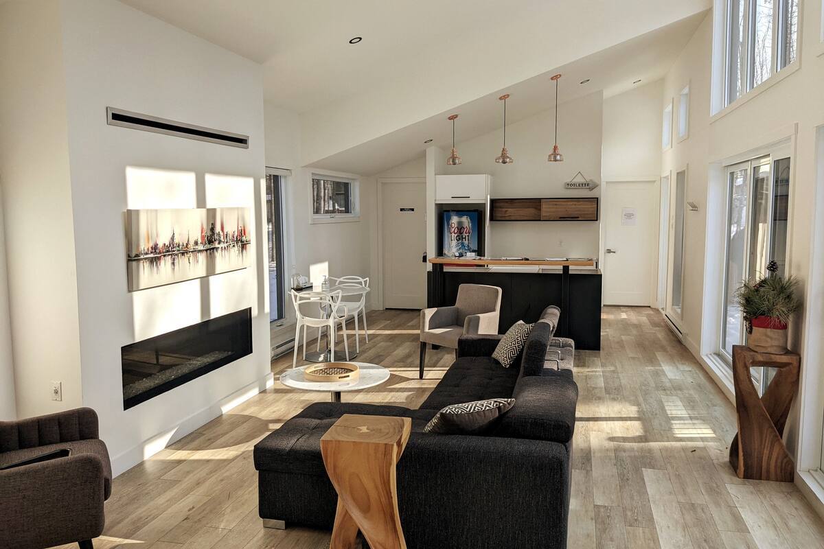 10 plus beaux mini-chalets avec spa à louer au Québec | Salut Bonjour