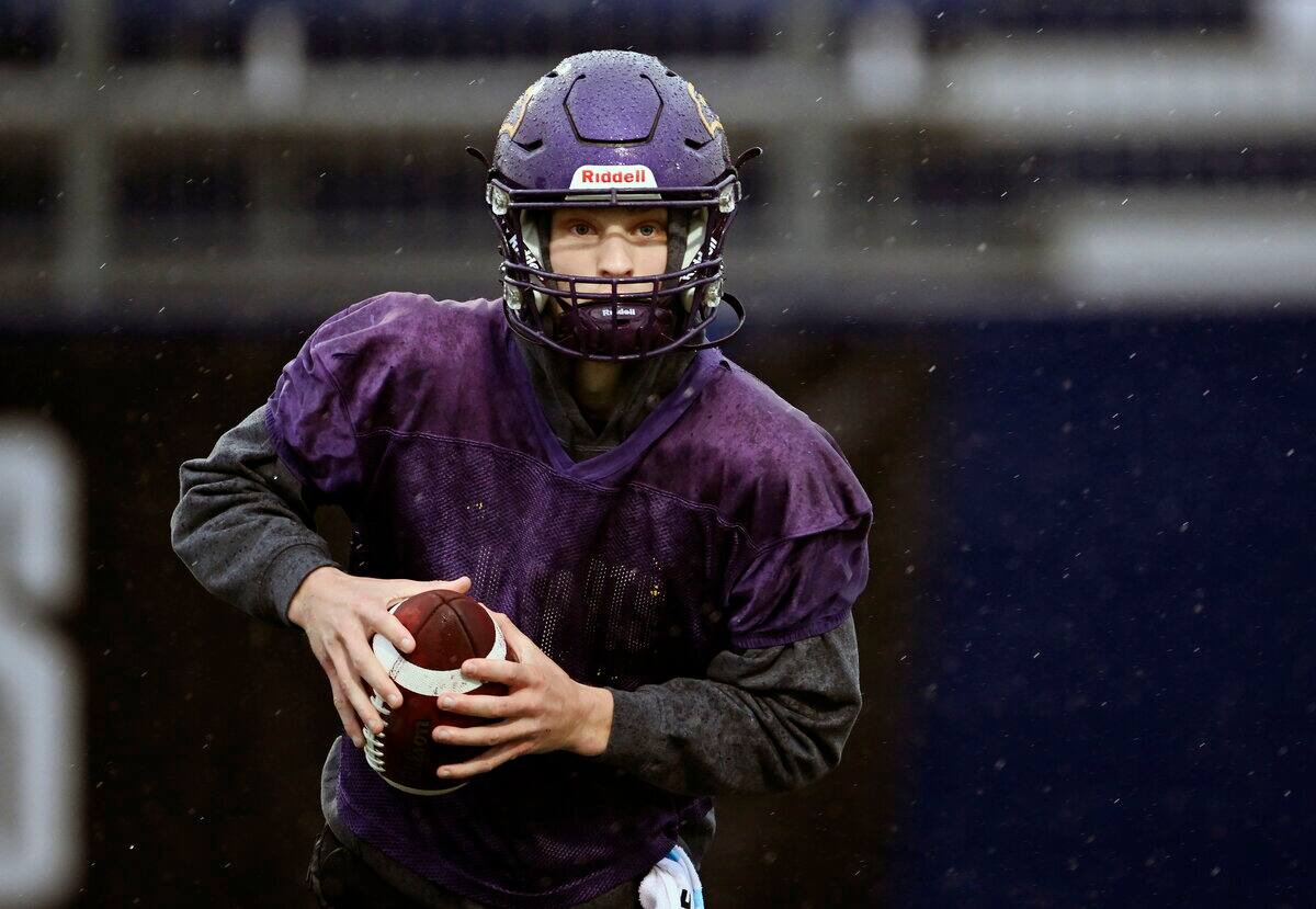 Taylor Elgersma : le quart-arrière canadien aurait convaincu les ...