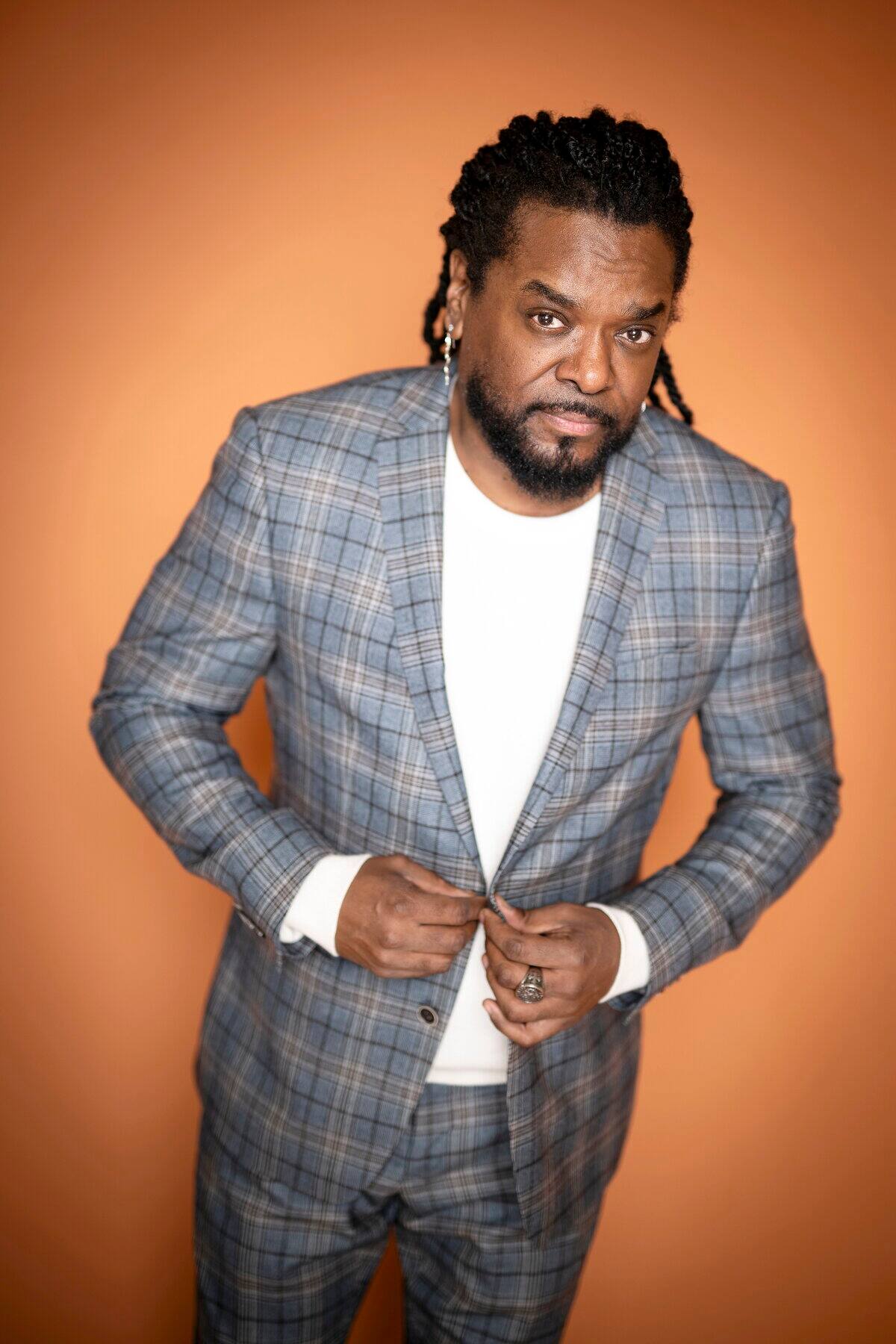 Revenu vivre au Québec pour sa famille, l'humoriste Anthony Kavanagh ...