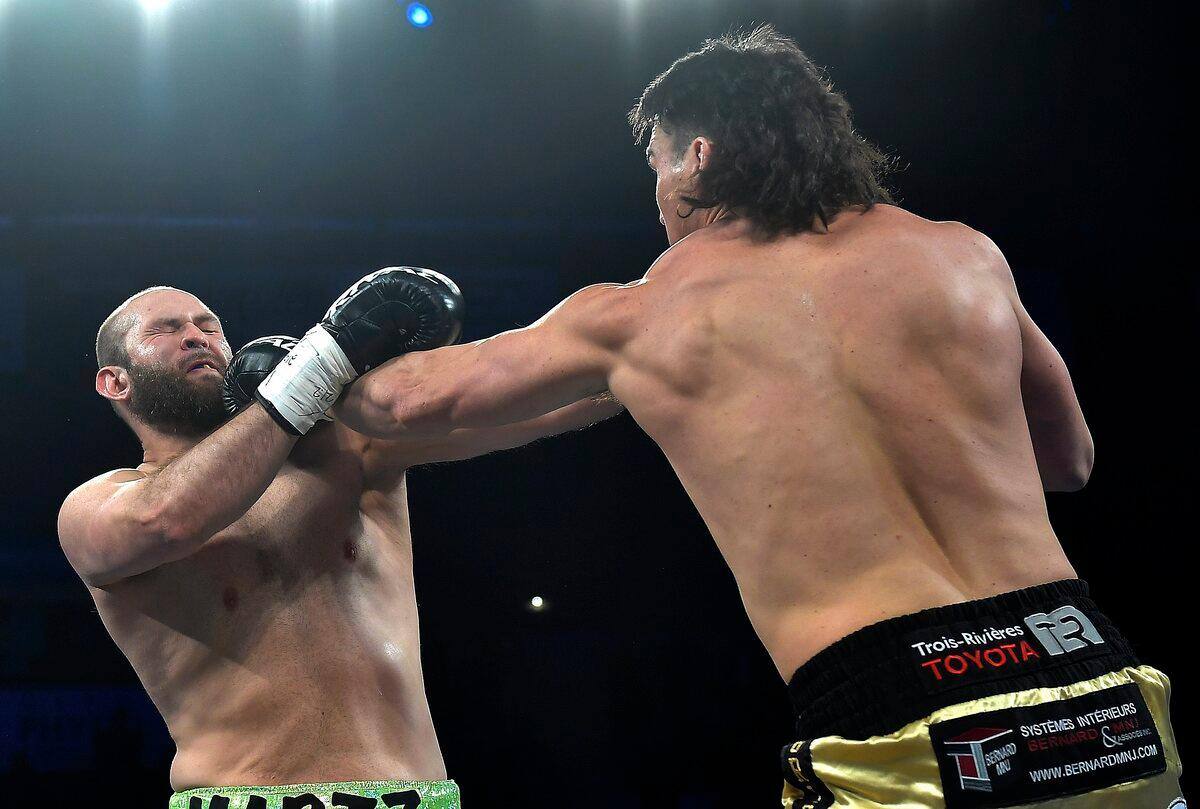 Simon Kean conserve sa ceinture | Le Journal de Montréal