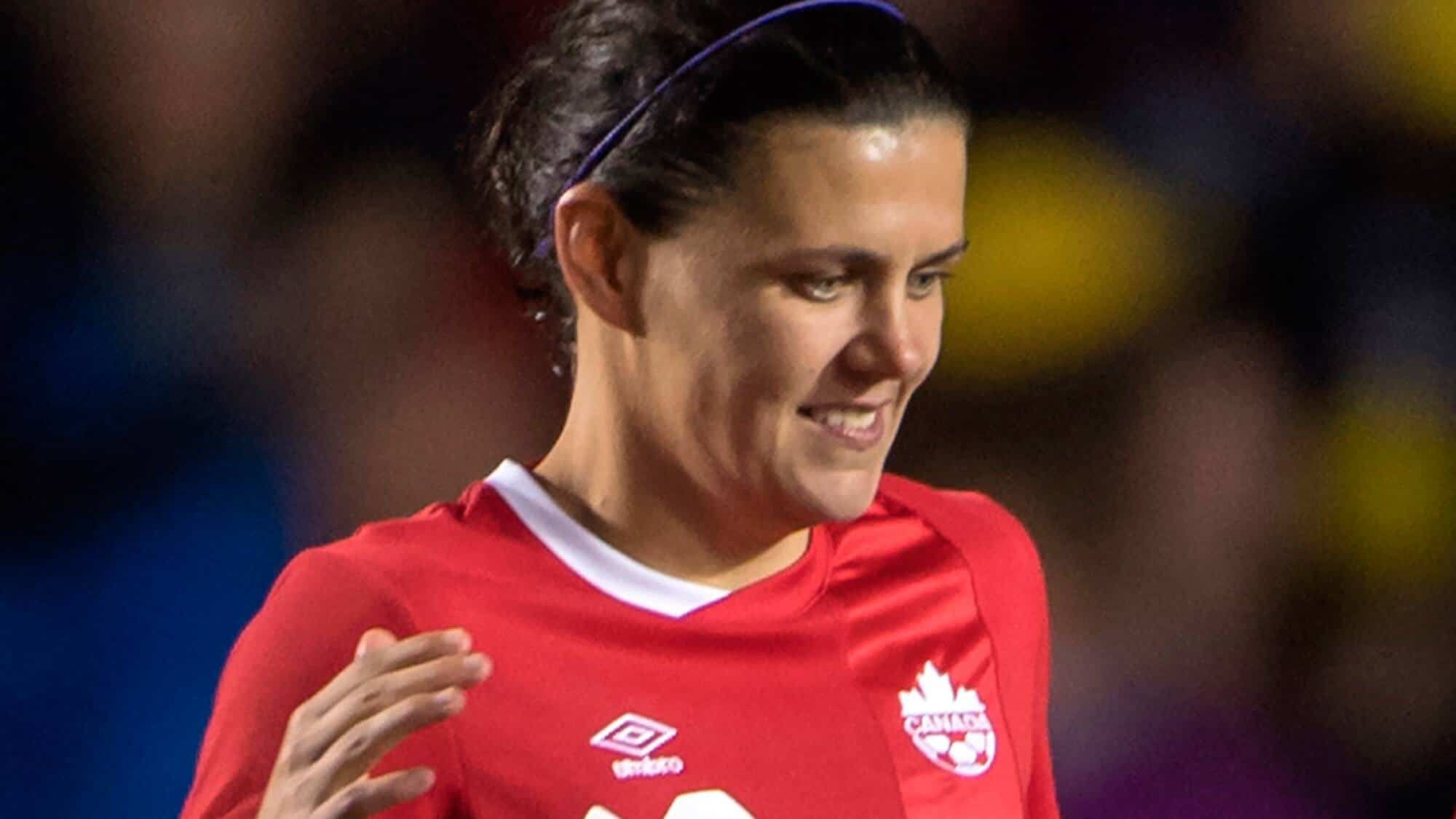 Christine Sinclair toujours aux anges | JDM