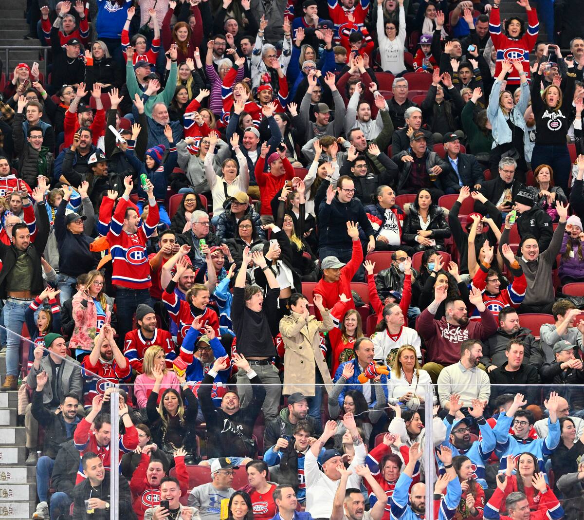 Troisième gain de suite: le Canadien écrase les Blackhawks dans une ...