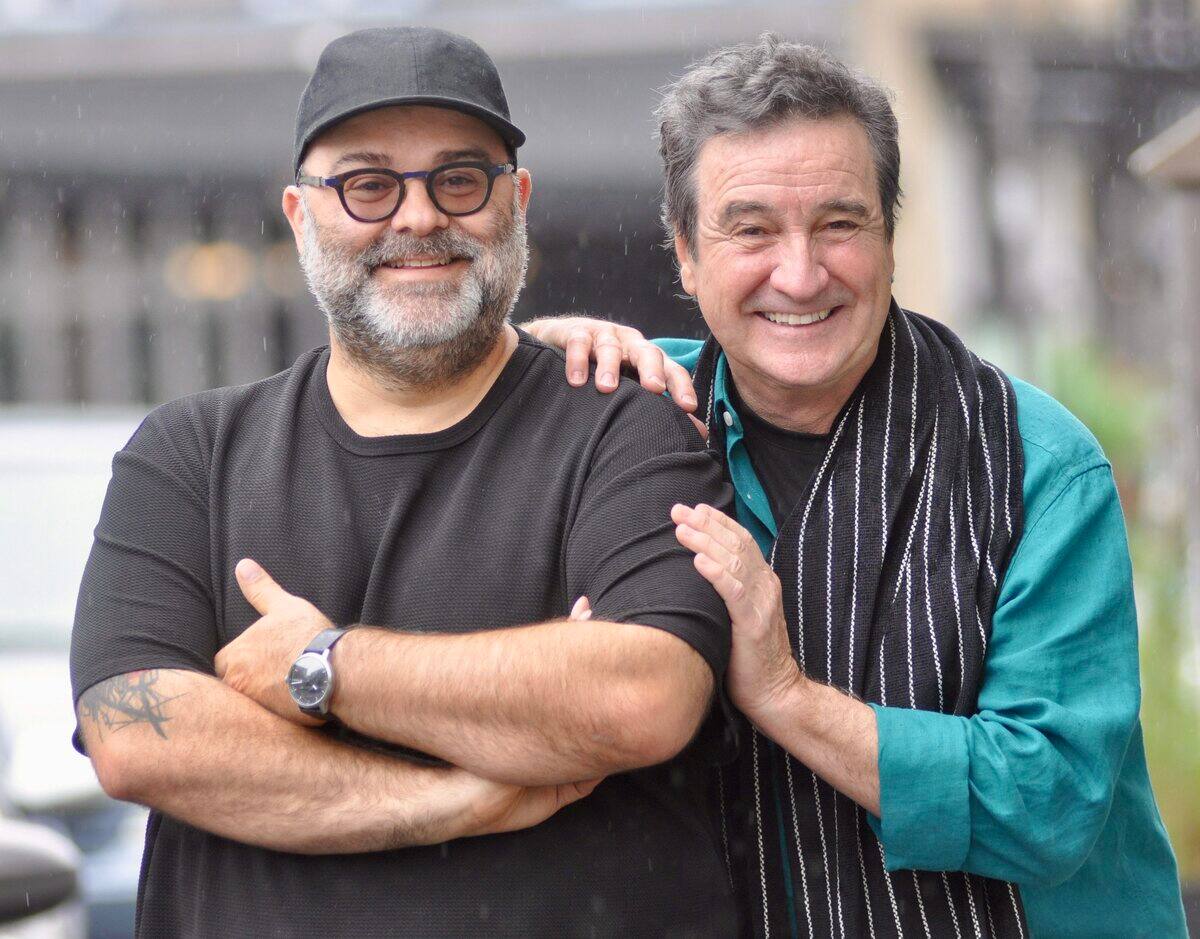 Le dîner de cons: «toute une école» de théâtre pour René Simard | JDQ