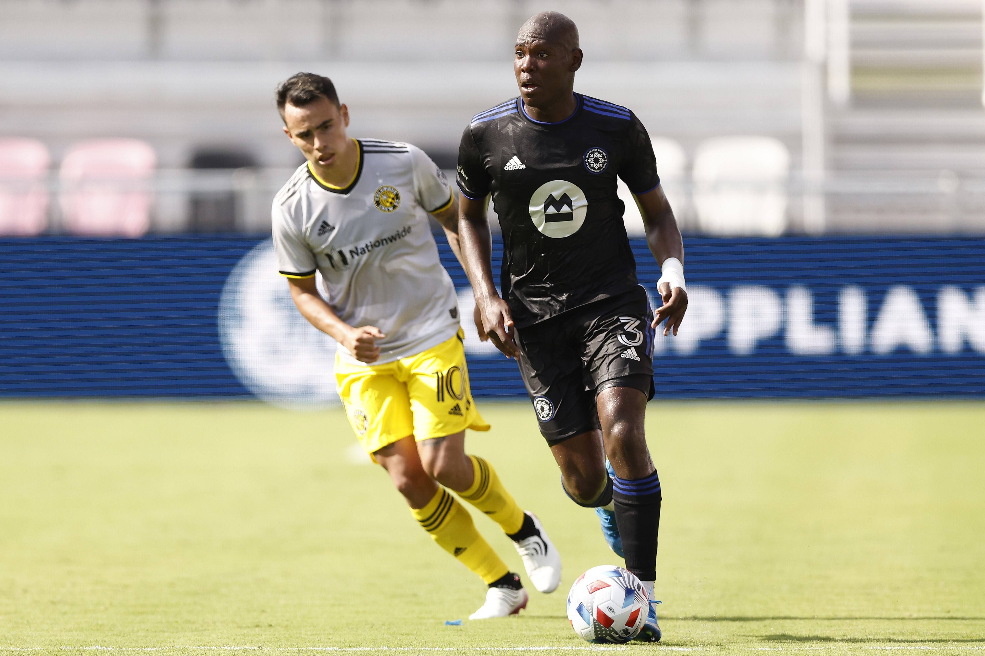 Kamal Miller reste à Montréal pour longtemps - TVA Sports