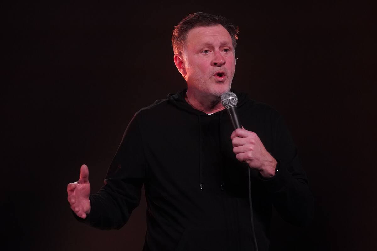 La fois où Stéphane Fallu a porté un costume de bain G-String: voici ...