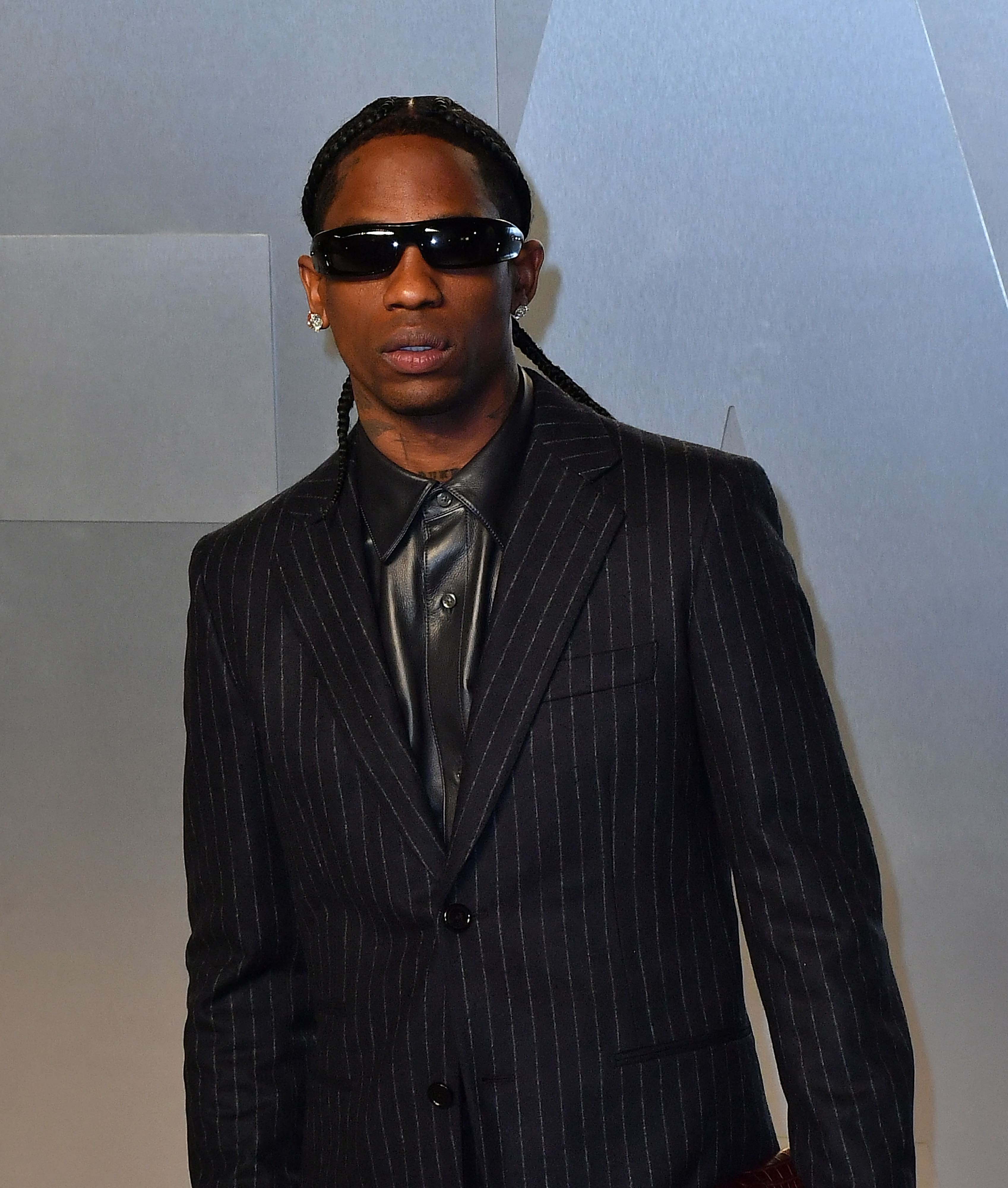 Travis Scott hué pendant un concert: il performe 20 minutes et quitte ...