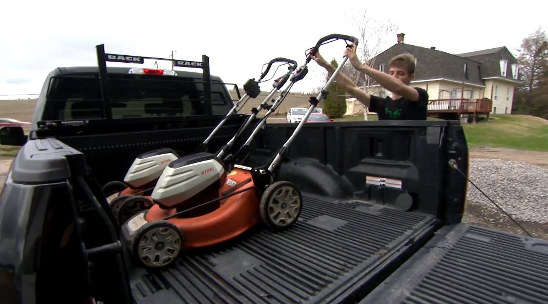 Une entreprise de tonte de gazon 100% carboneutre | JDM