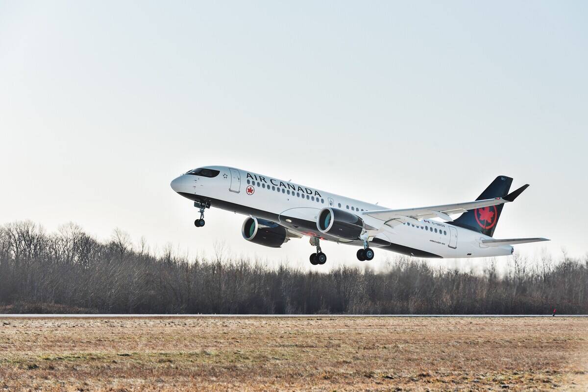 Vol inaugural du premier A220-300 acheté par Air Canada | JDM