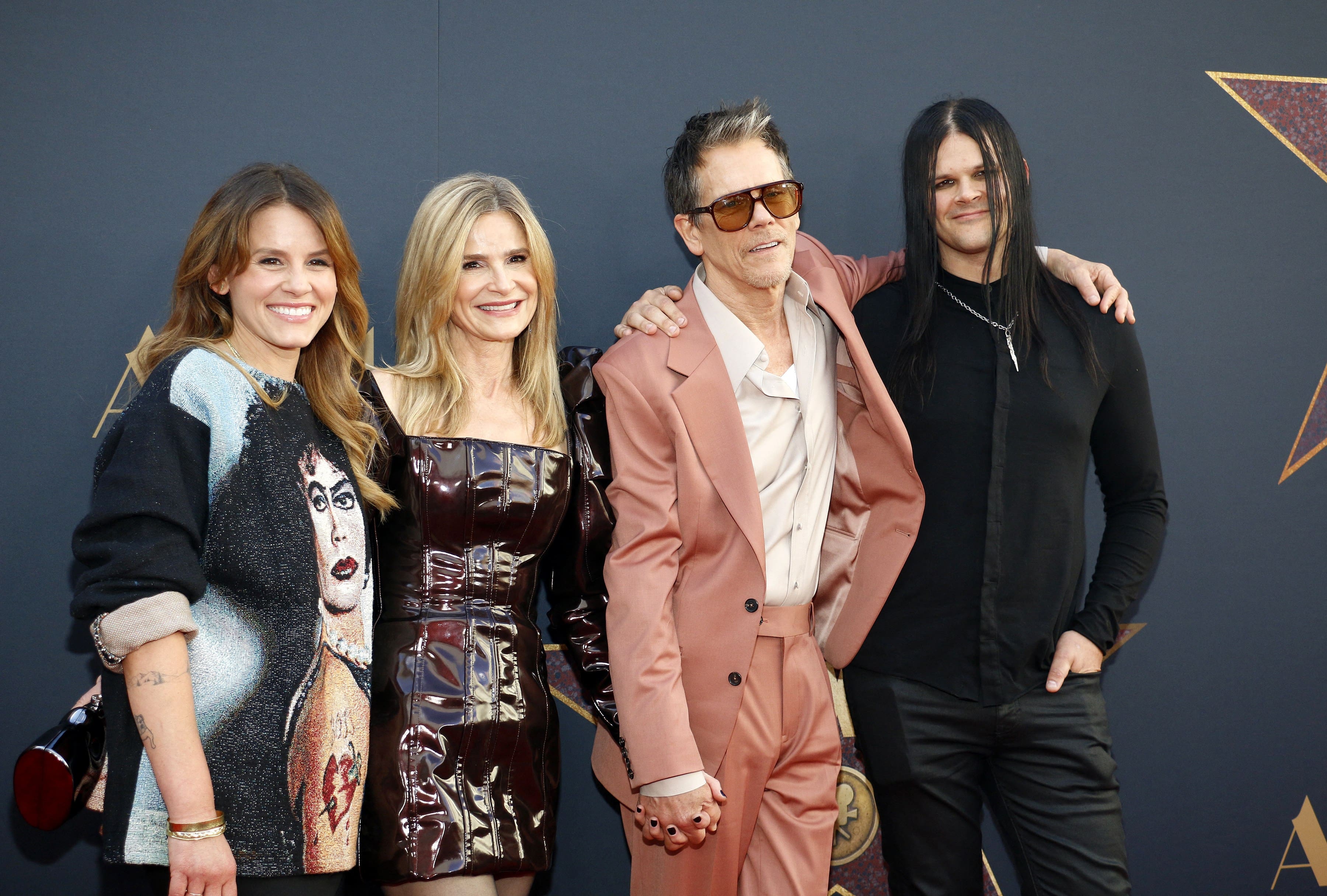 Kevin Bacon réuni à l’écran avec sa femme Kyra Sedgwick et leurs ...