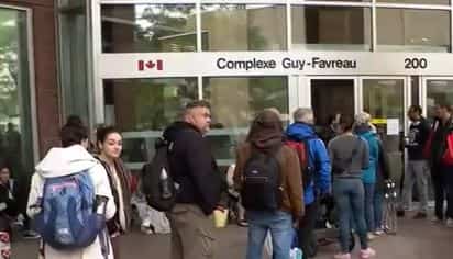Passeport: le Complexe Guy-Favreau déjà complet peu de temps après son ...