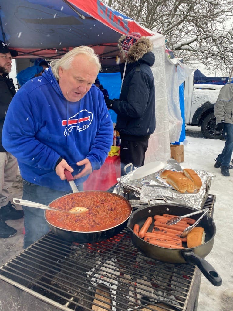C'est la fin des tailgates à Buffalo: un Québécois de la Bills Mafia ...