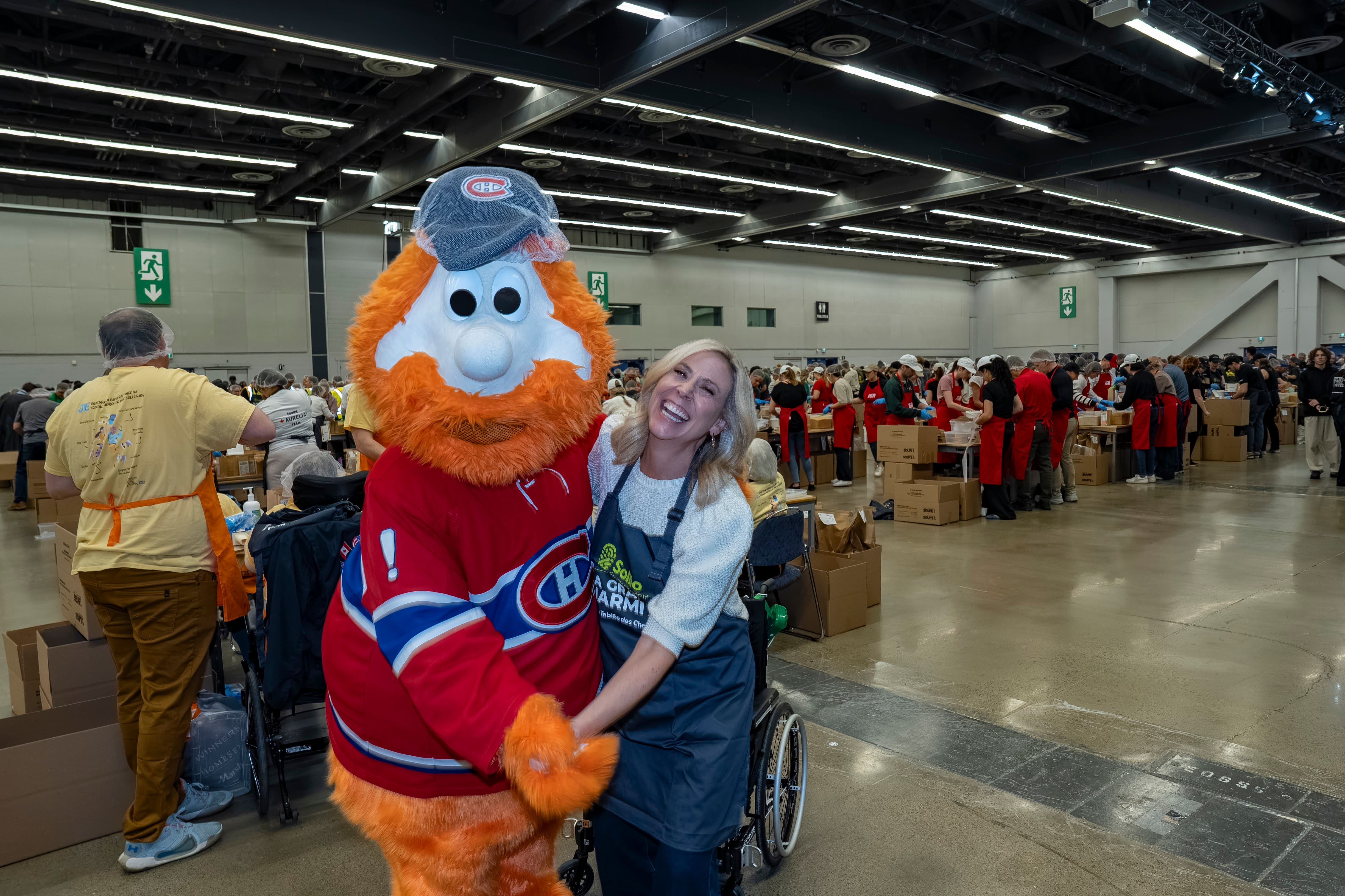 504 000 portions de soupe assemblées en un jour pour une bonne cause ...