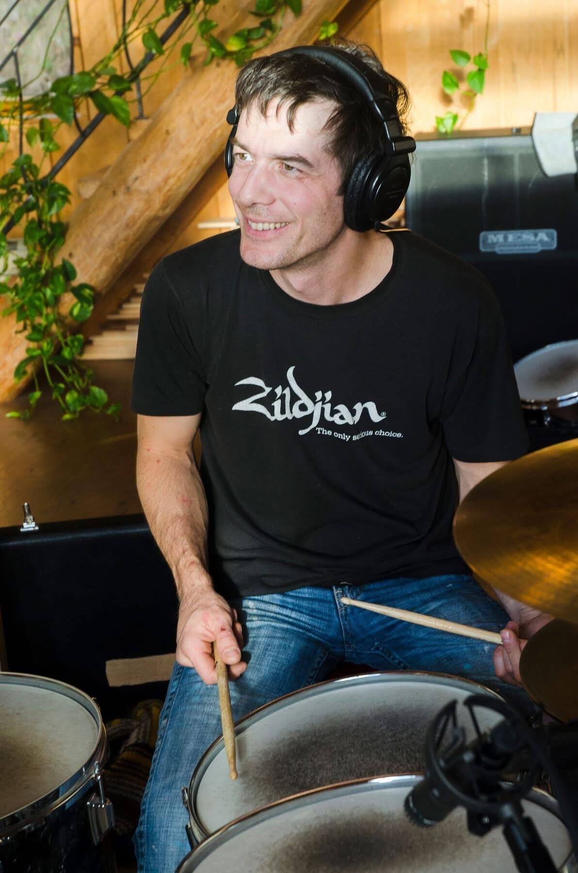 Un spectacle hommage pour souligner le 10e anniversaire du décès Hugo ...