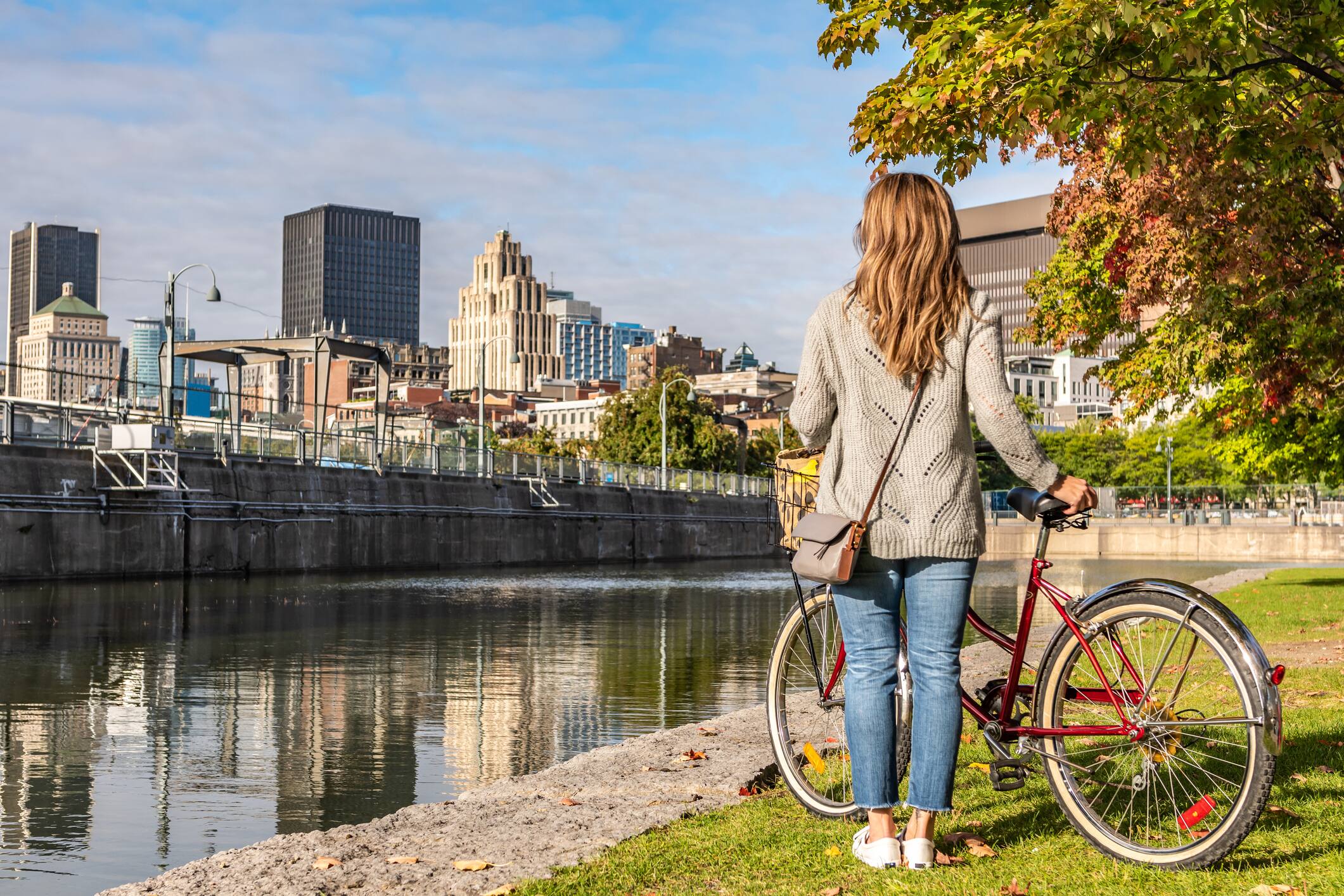 Cyclistes: voici les règles de la route à respecter à vélo | JDQ