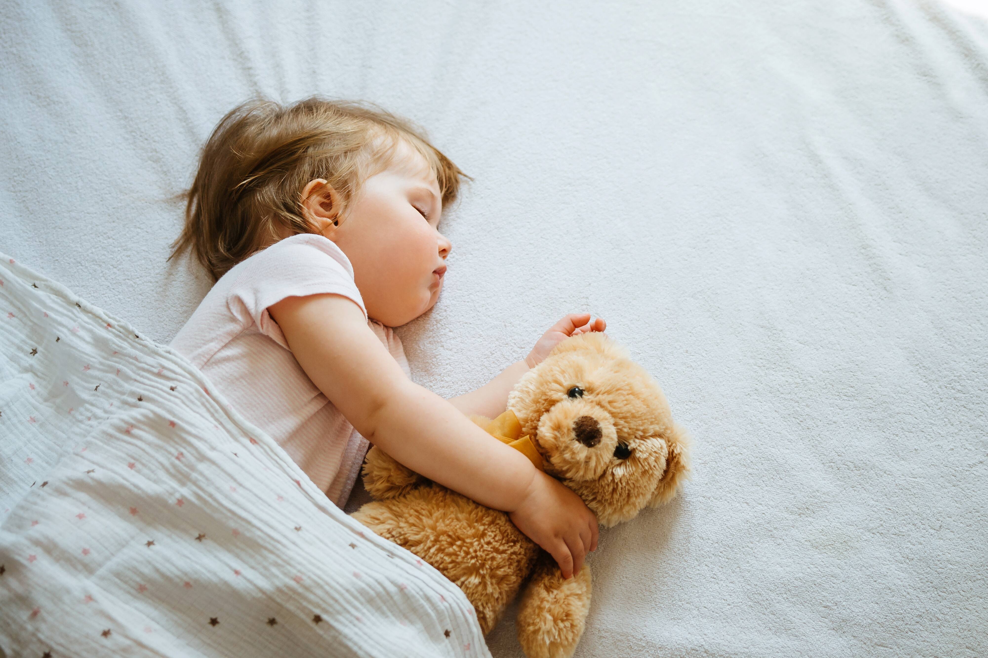 5 conseils pour améliorer la routine du dodo de votre enfant | Salut ...