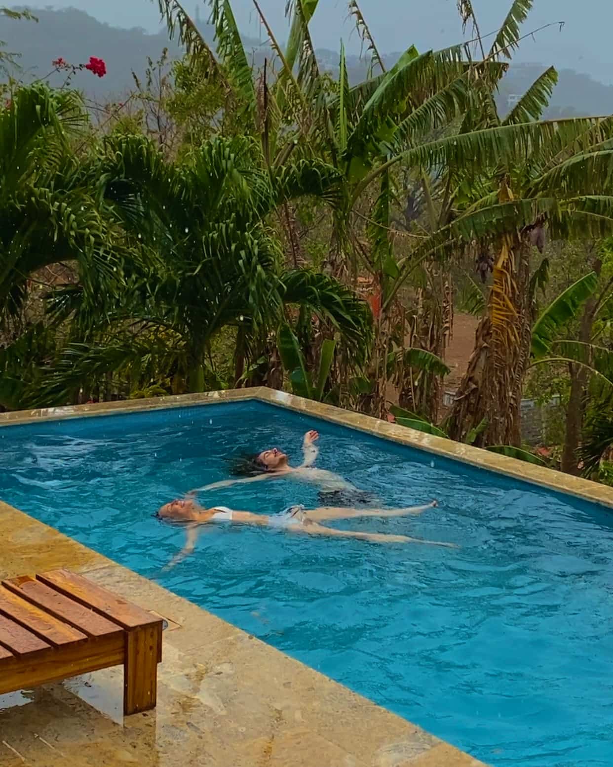 Géraldine Lamarche revient énergisée d'une retraite de yoga au ...