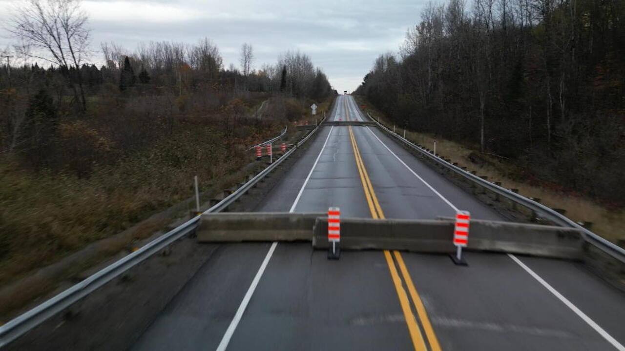 Fermeture de la route 352 : les revenus des commerces amputés de moitié ...
