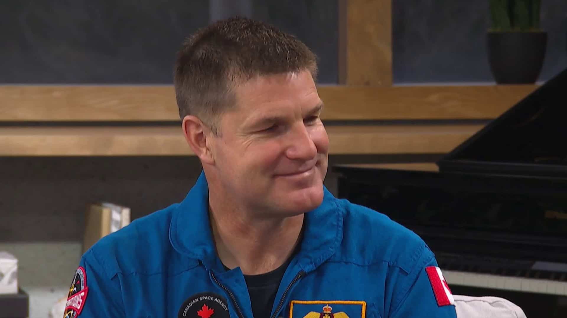Artemis II : le Canadien Jeremy Hansen parmi les quatre astronautes ...