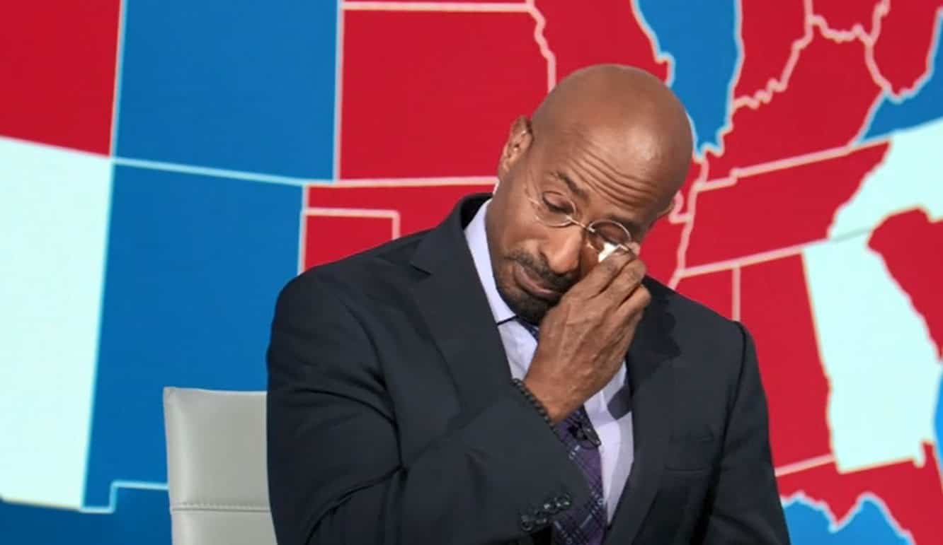 Un commentateur de CNN pleure en direct après l’annonce de la victoire ...