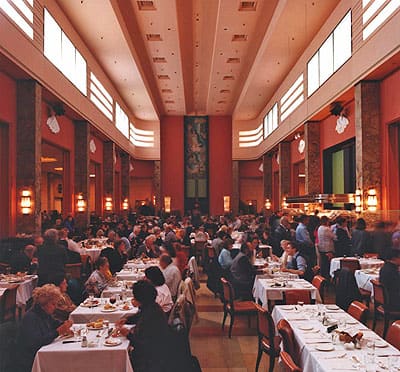 Le 9e: un resto art déco iconique rouvrira ses portes dans le Centre ...