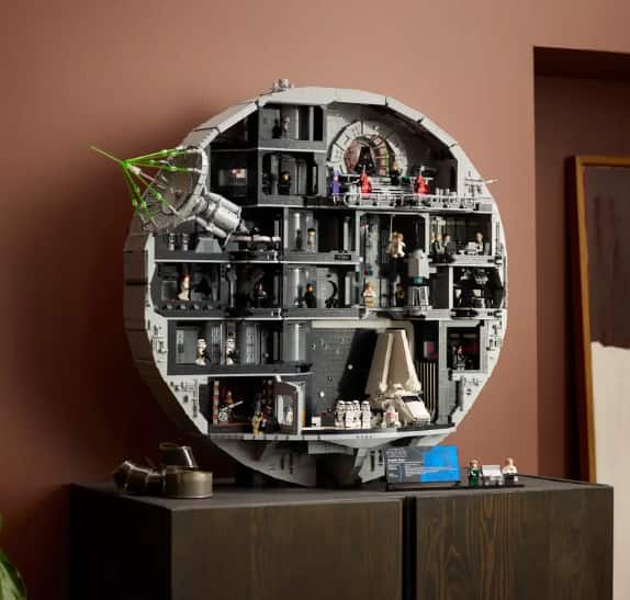 «Ce kit est ridicule»: Lego dévoile son premier ensemble à plus de 1000 ...