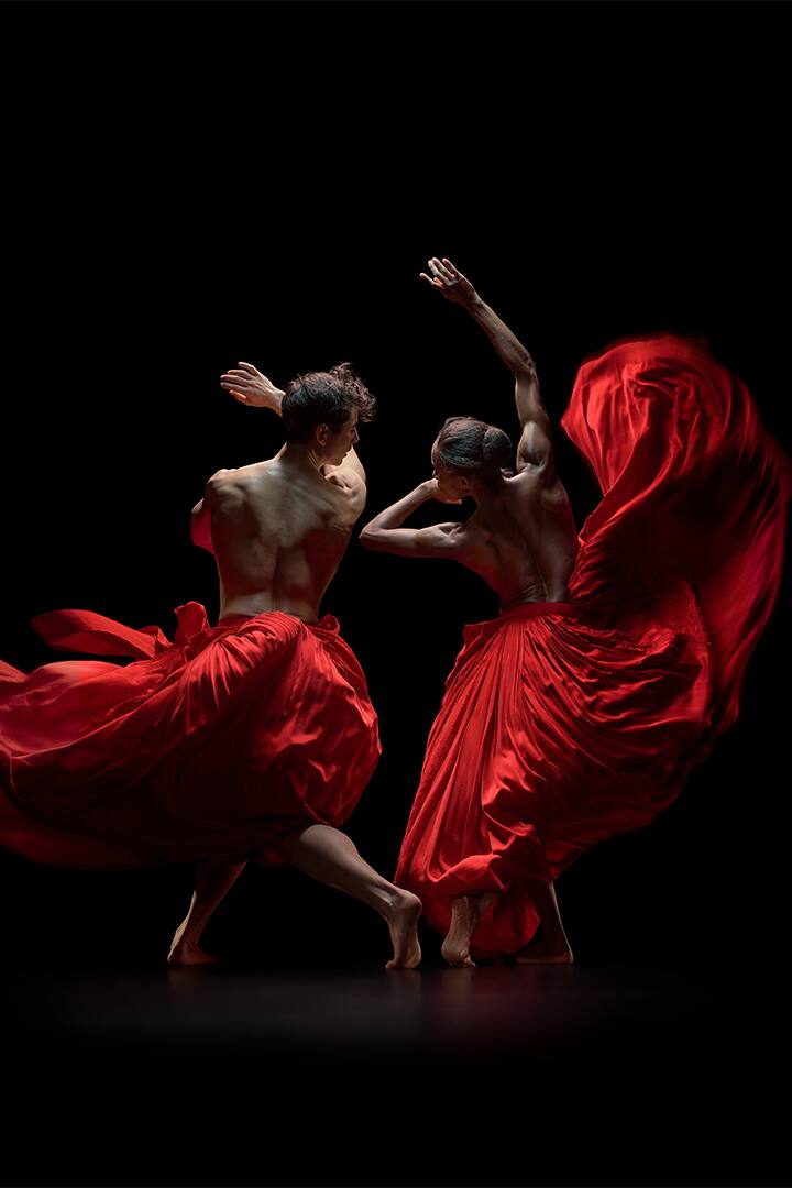 «Bella Figura» à Montréal: un ballet qui remet en question l’esthétique ...