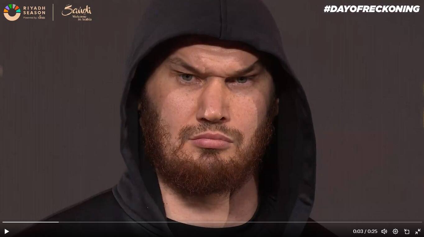 À VOIR: un Makhmudov terrifiant | Le Journal de Montréal