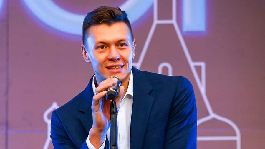 Exclusif: le Kyle Dubas de la KHL s’ouvre sur plusieurs dossiers - TVA ...