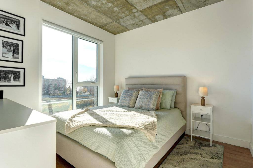 Un condo moderne et lumineux au 6e étage avec vue imprenable à vendre ...