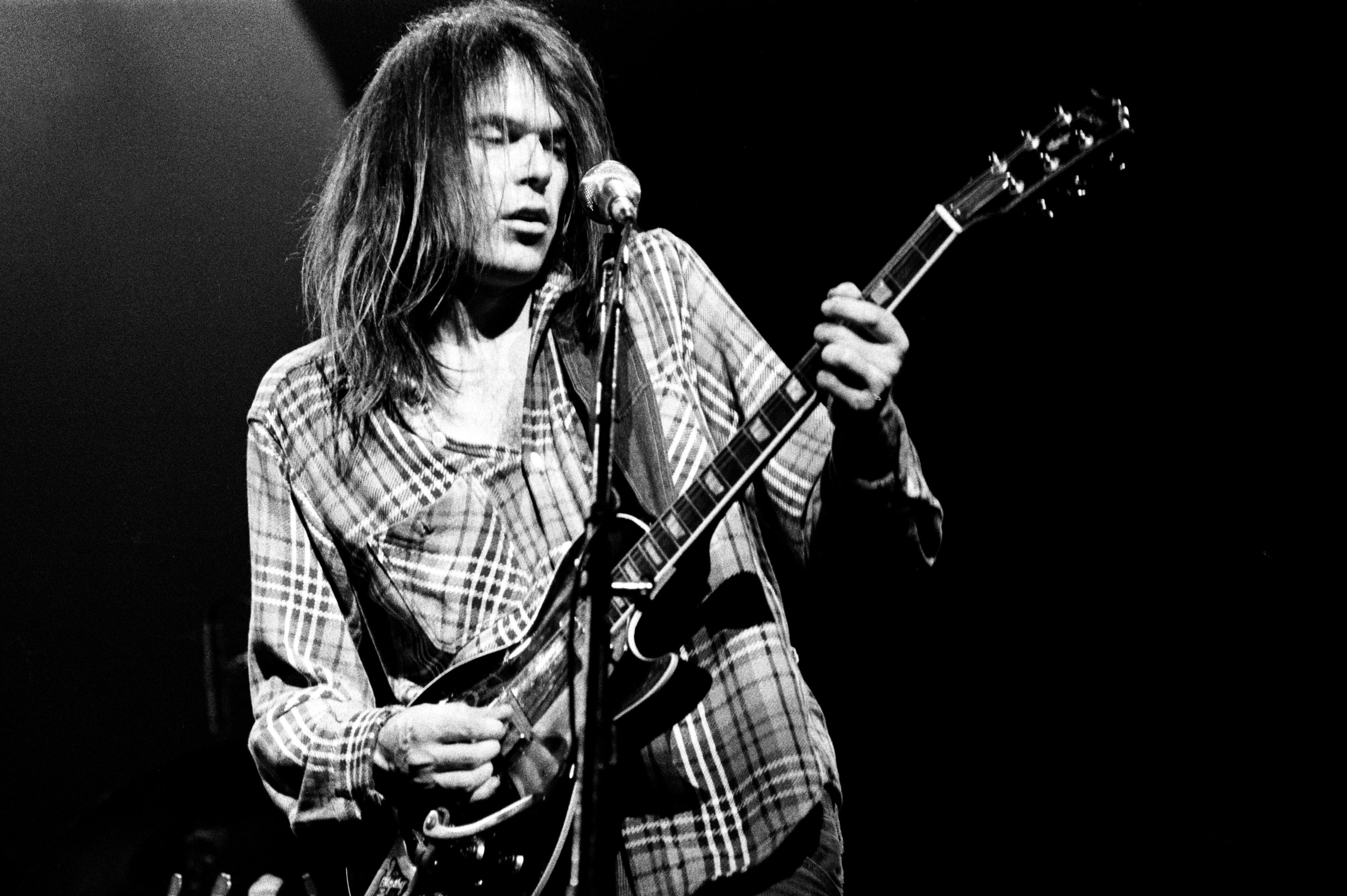 Après près de 50 ans d’attente: l’album «Chrome Dreams» de Neil Young ...