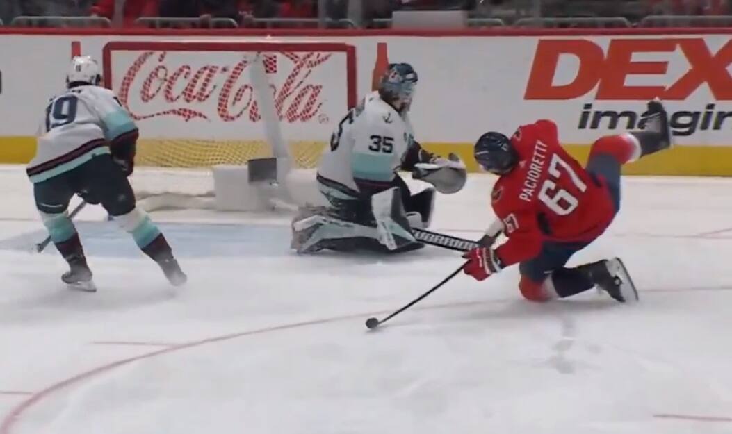 À VOIR: Un premier but flamboyant pour Max Pacioretty! | JDM