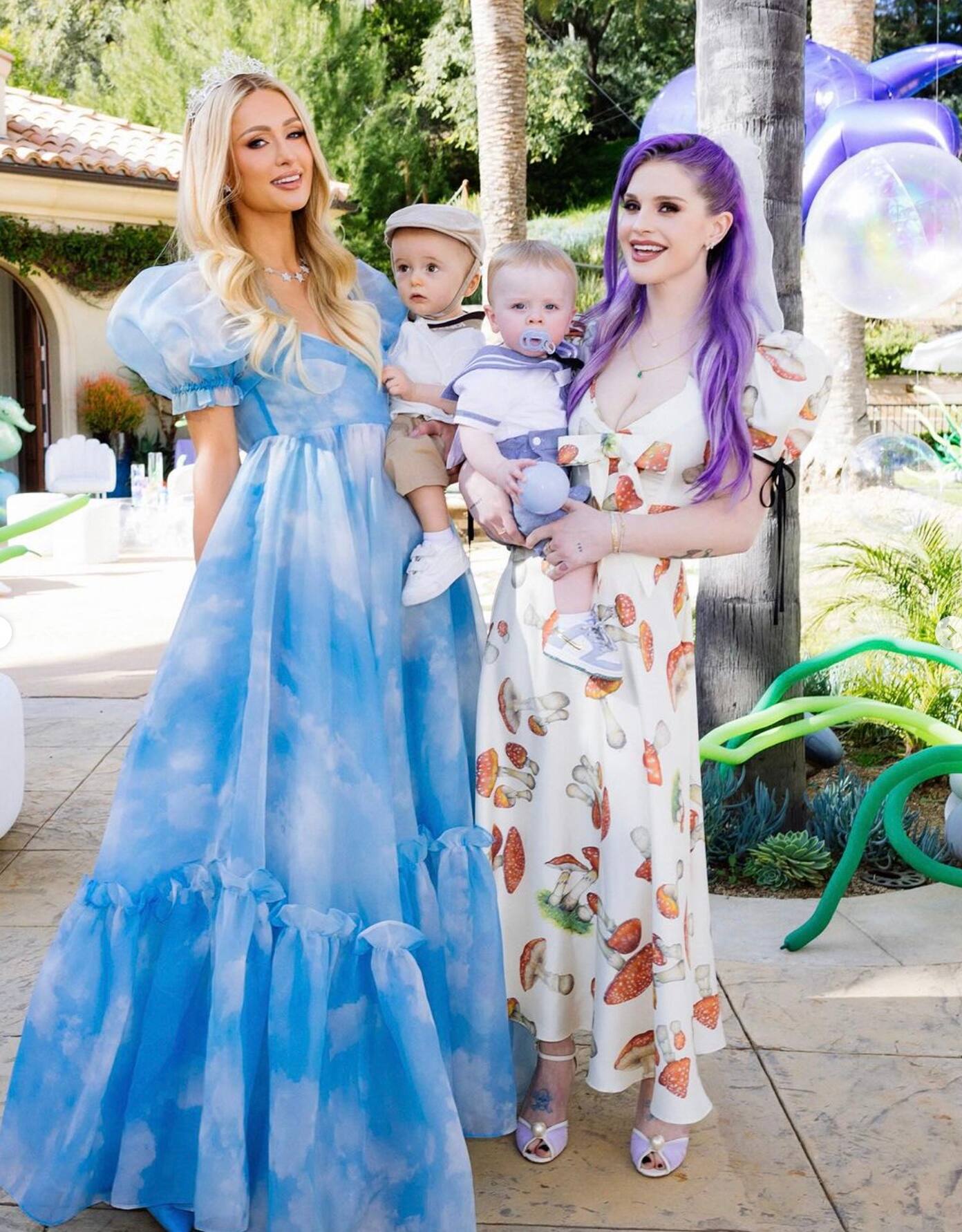 Plusieurs vedettes au premier anniversaire du fils de Paris Hilton | JDM