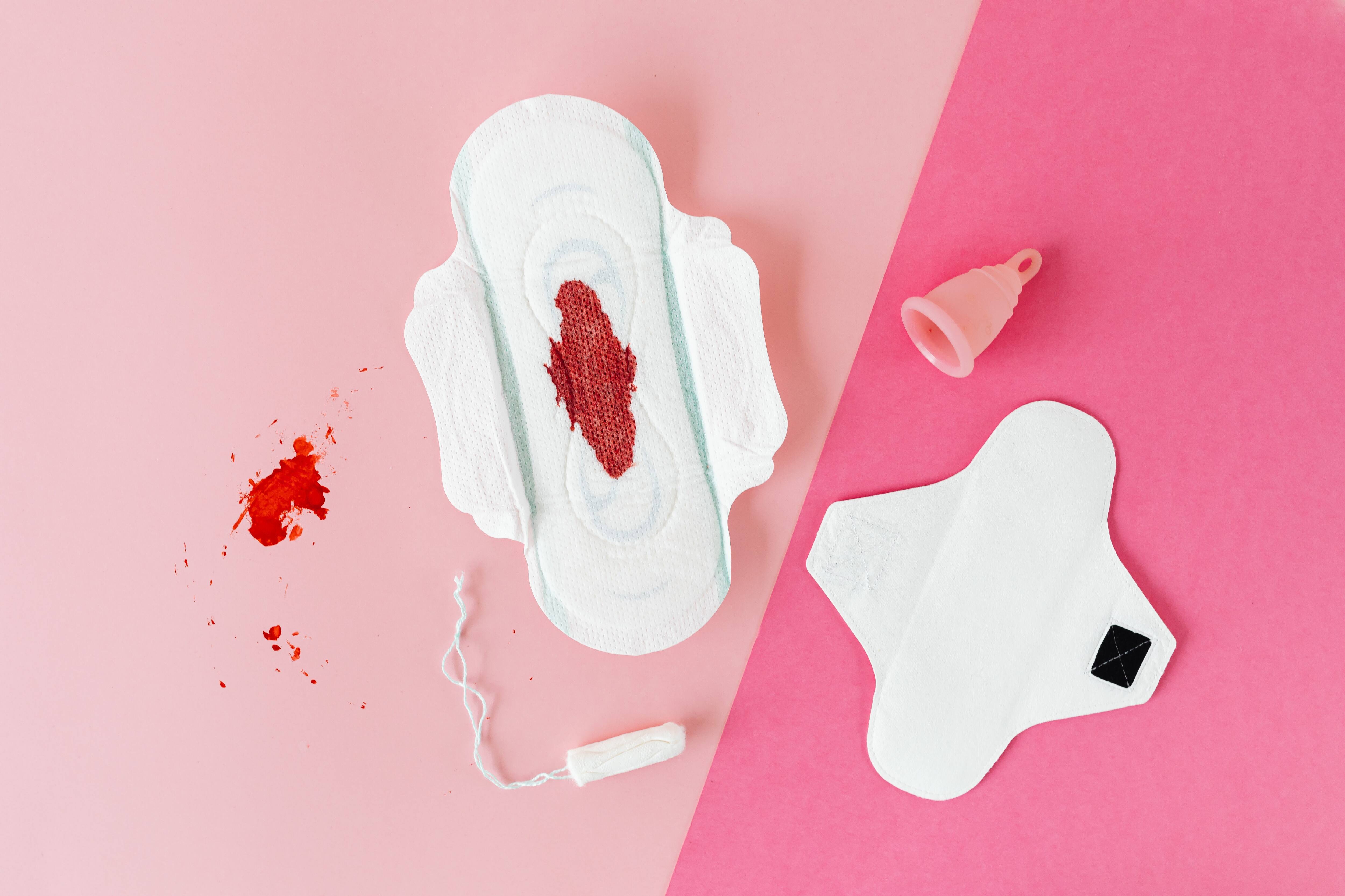 Les premières menstruations : tout qu'il faut savoir | Salut Bonjour